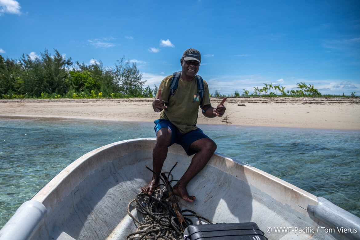 WWF Turtle Monitoring on Kavewa Island in Fiji - Livingdreams.tv